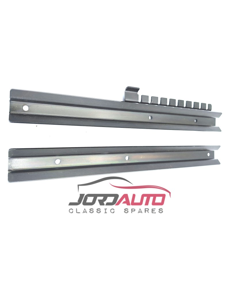 Guias de asiento ancha para SEAT 600 D-E y L . Precio 1 juego